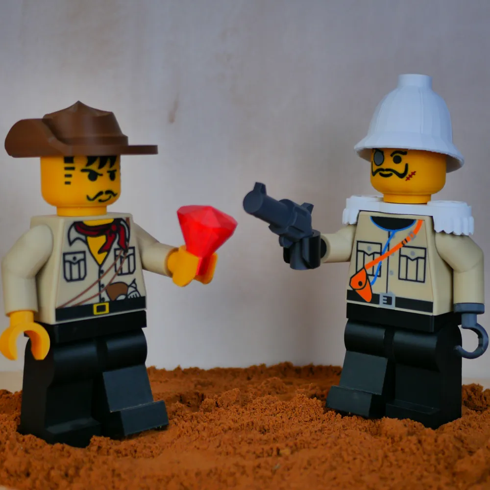 Brick Figure 5-1 Adventurers Johnny Thunder Desert by Panic & Confusion ...
