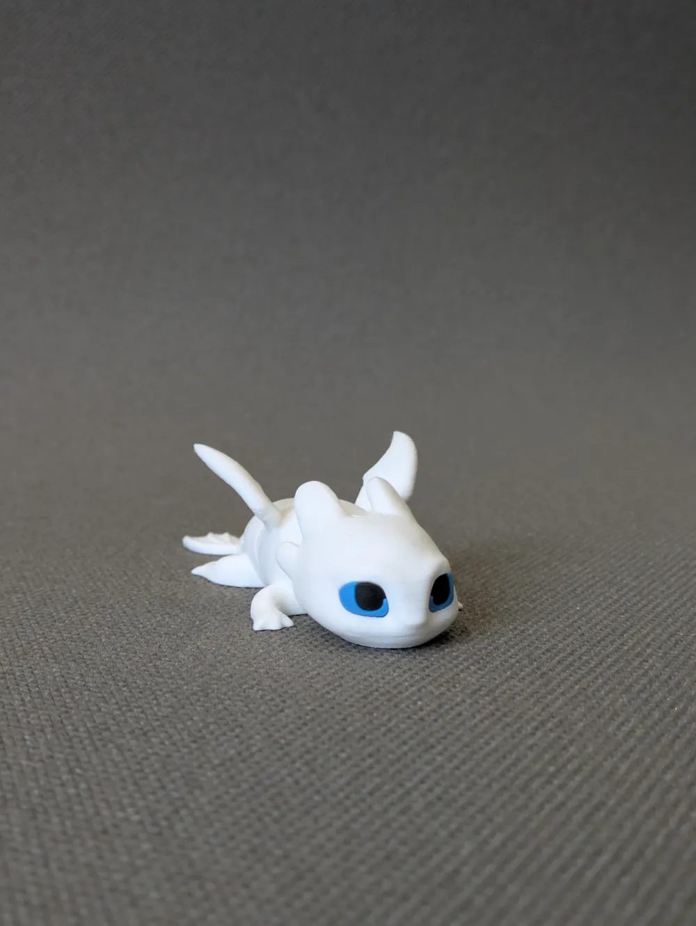 Toothless dragon flexi - NO AMS - light fury - Free 3D Print Model ...