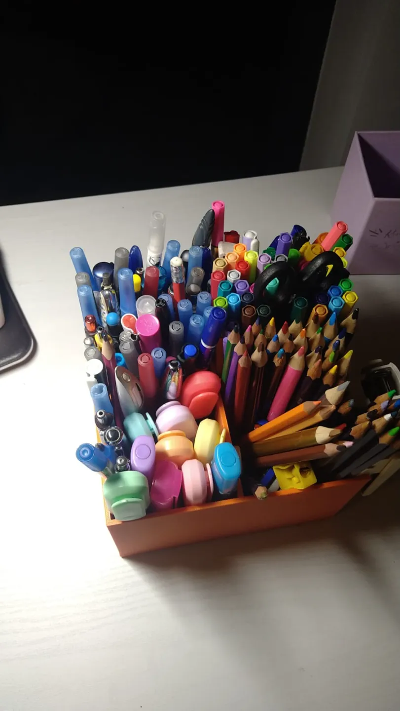 Pen organization box by Alexandru - MakerWorld