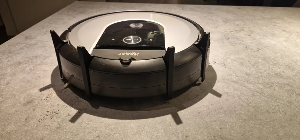 iRobot Roomba bumper for bottem and top - Free 3D Print Model - MakerWorld