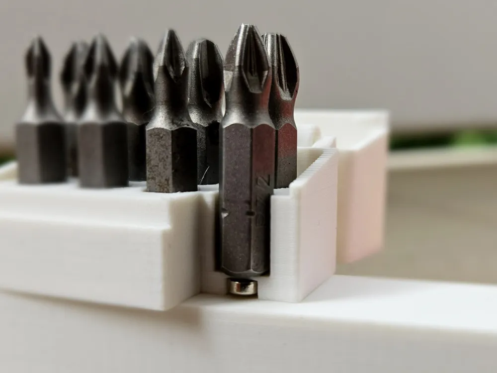 Parametric bits box with hinge, lock and magnets by MatejB - MakerWorld