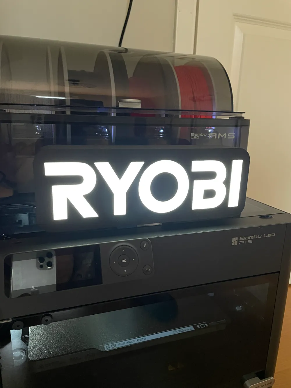 Ryobi Lightbox by Affe 3D - MakerWorld