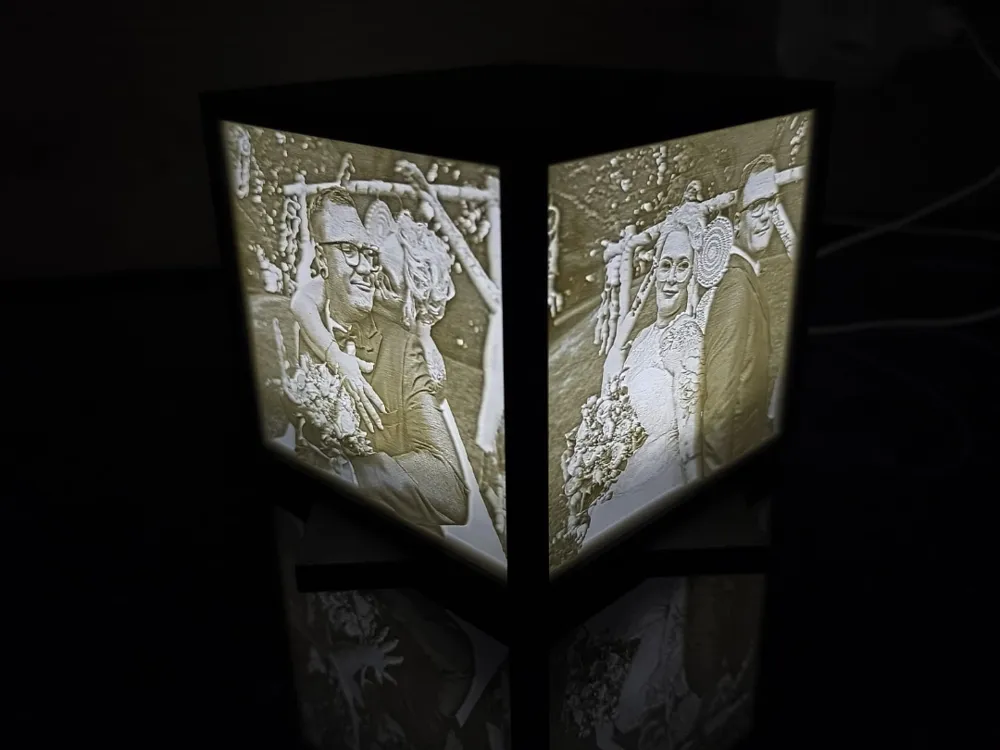 Lithophane Box with Stand - Free 3D Print Model - MakerWorld