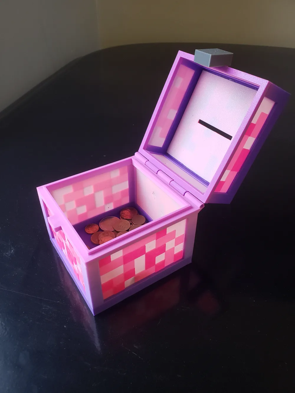 Minecraft Piggy Bank by Thomas Tseuriz MakerWorld: Download Free 3D Models