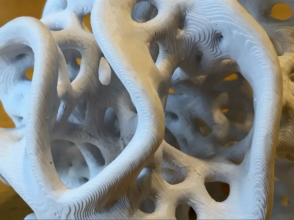 Gyroid Spheres by Dongmu - MakerWorld