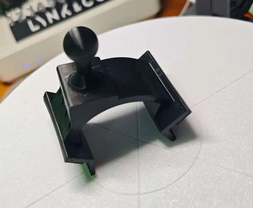 Lynk & Co 09 Phone Holder Base (Driver's Side Model) - Free 3D Print ...