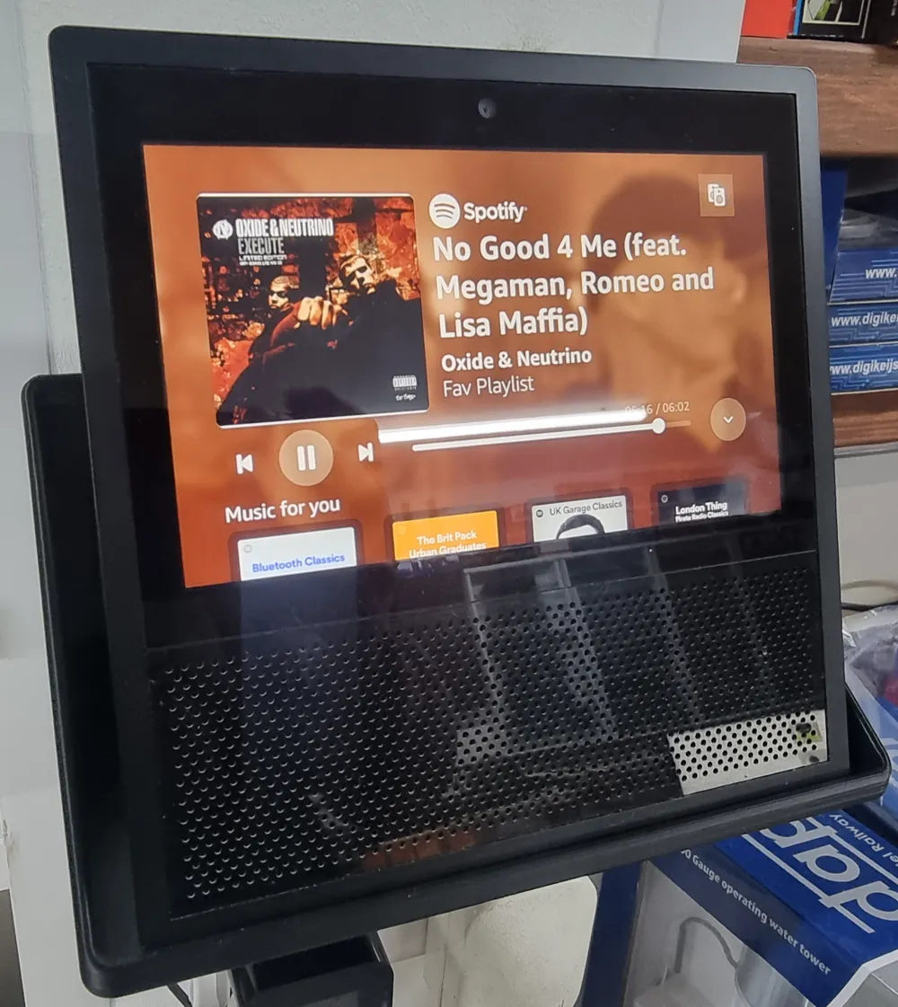 Amazon Alexa Echo Show Small Radio Wall Mounted Shelf with cable port ...