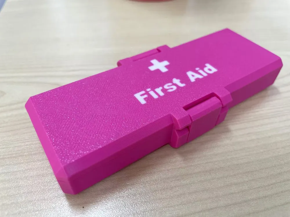 first aid travel case || print-in-place - Free 3D Print Model - MakerWorld