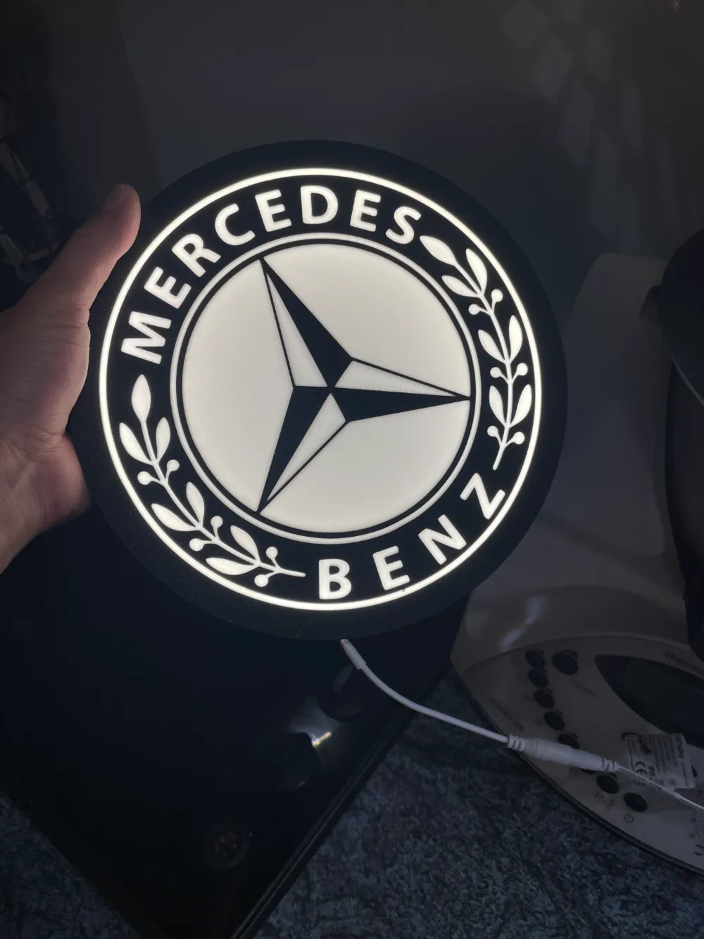 Mercedes lamp - Free 3D Print Model - MakerWorld