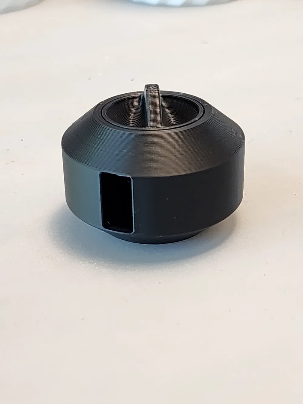 USB Cable Winder Stackable (Smooth) Remixed by CalRo3D - MakerWorld