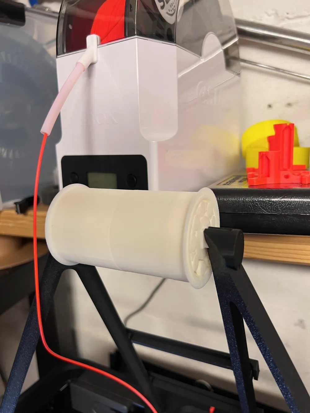Top Spoolholder - P1 and X1 Spooler - Free 3D Print Model - MakerWorld