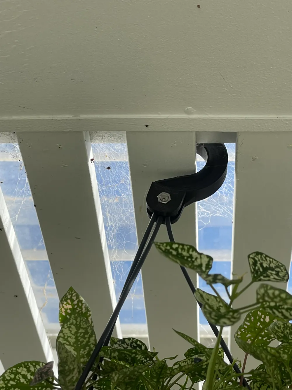 Hanging Basket Hook Repair by col4444 - MakerWorld