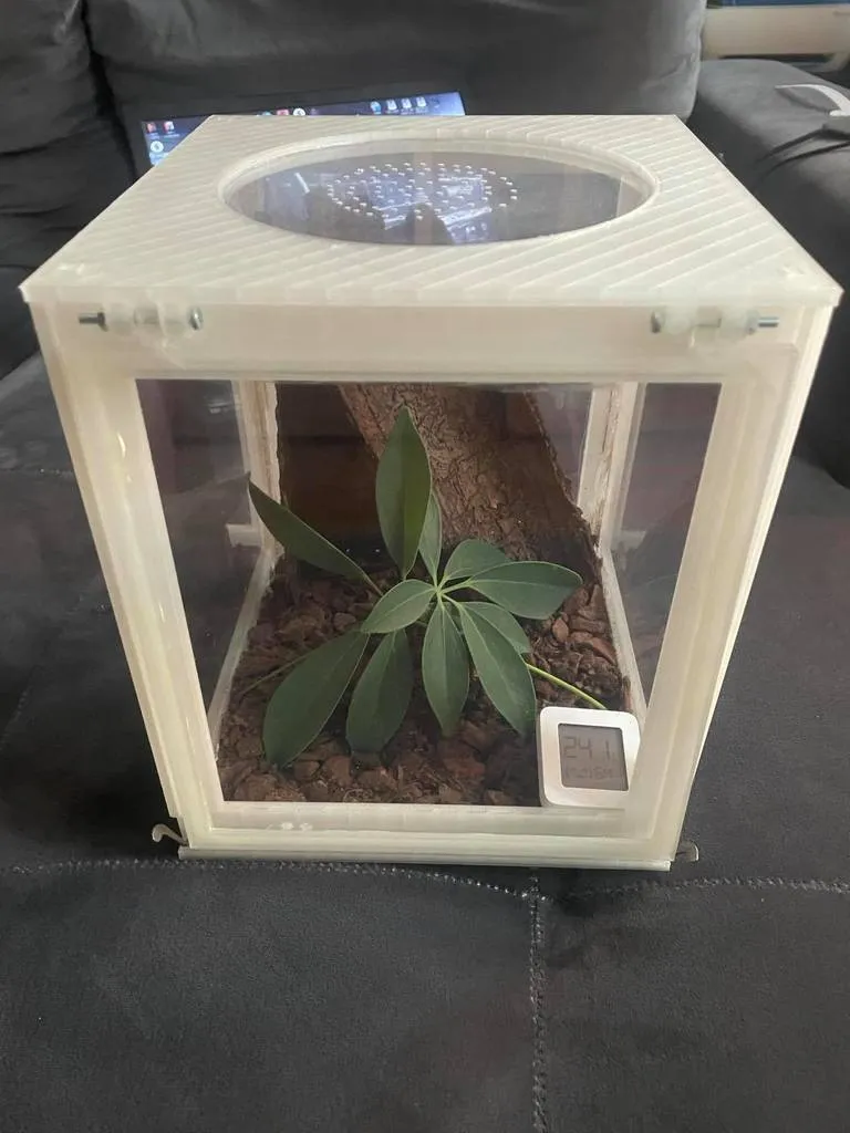 TERRARIUM for mantis by Důša - MakerWorld
