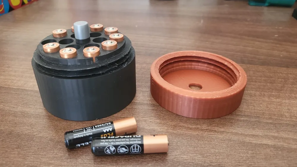 AAA Batteries Holder 来自 SEA Lion - MakerWorld