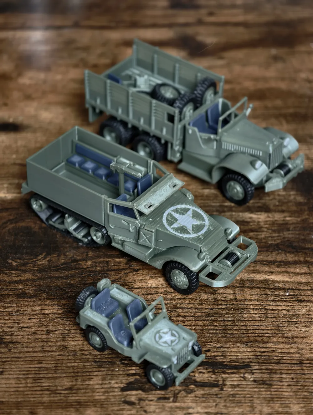 M2A1 半履带卡套 1:64 比例 来自 reneeceldesigns MakerWorld：免费下载 3D 模型