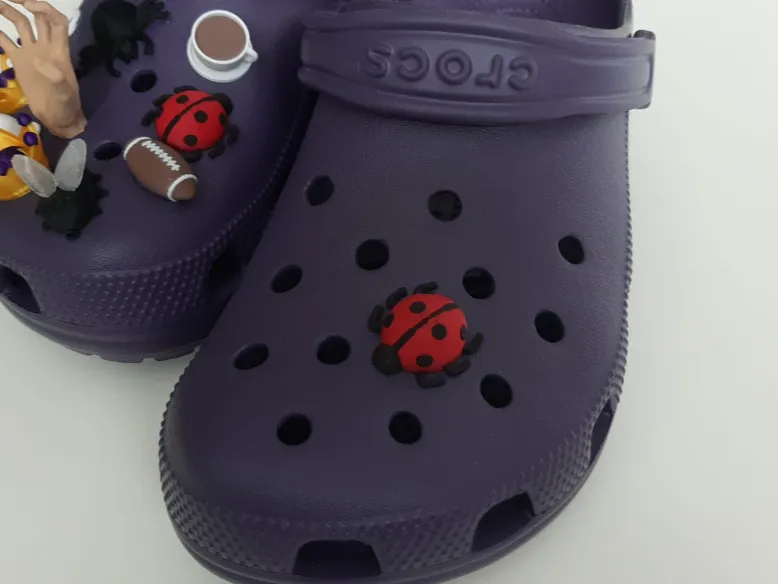 Crocs Charm "Ladybug" - Free 3D Print Model - MakerWorld