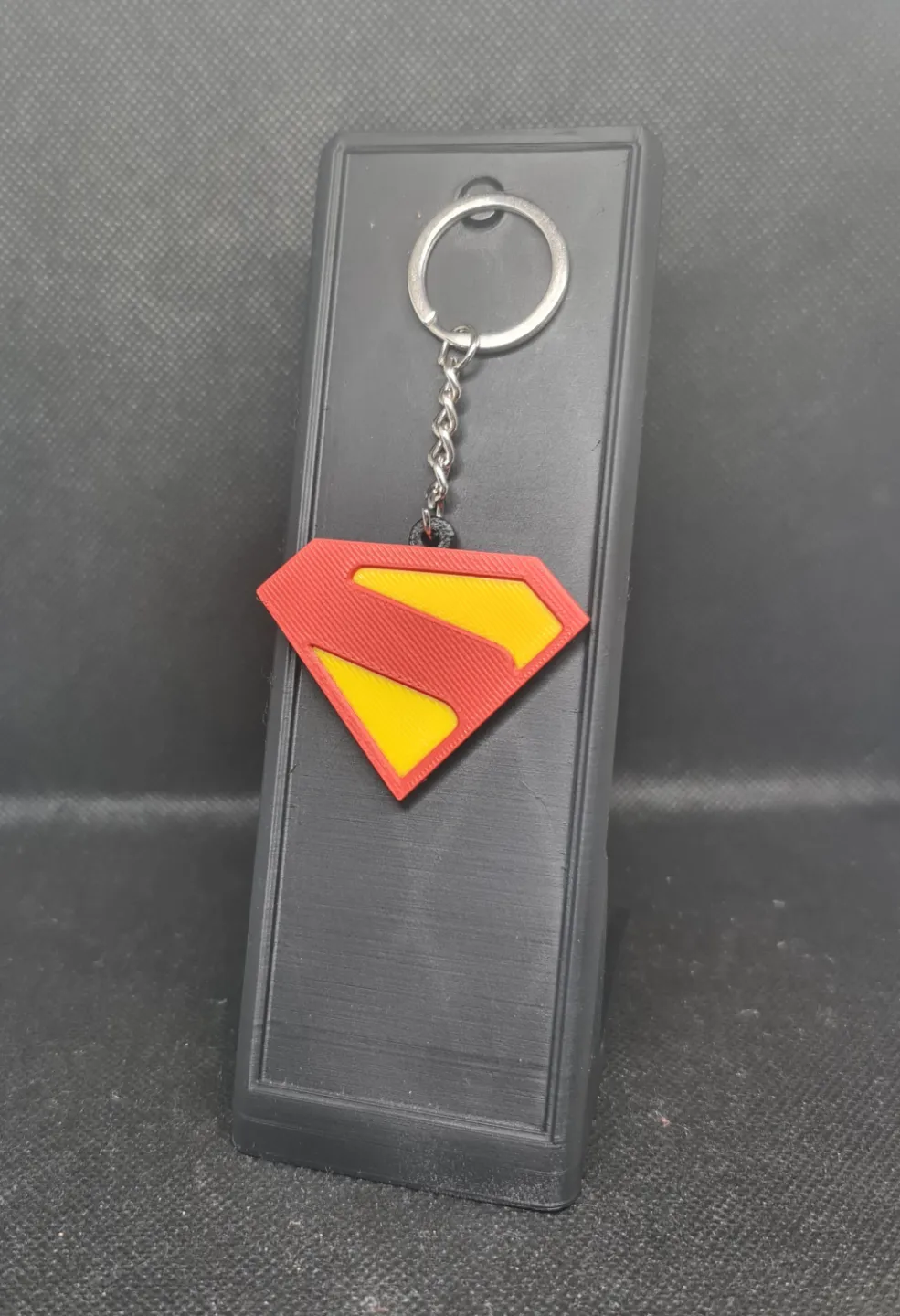 New Supes logos keyring by Tiny Bits - MakerWorld