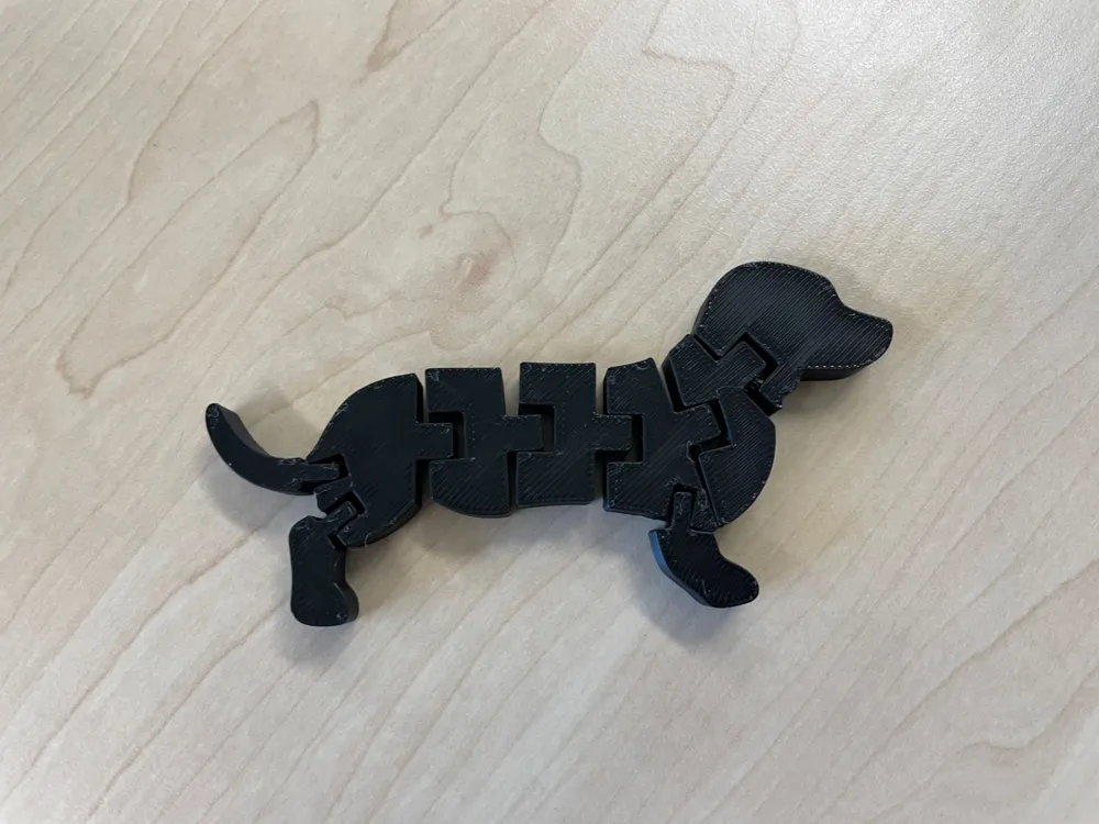 Flexi Dachshund 2D by FelixSMakerWorld: Download Free 3D Models