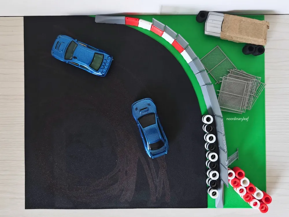 Race Track Diorama 1:64 Scale by NoOrdinaryLeaf MakerWorld: Download ...