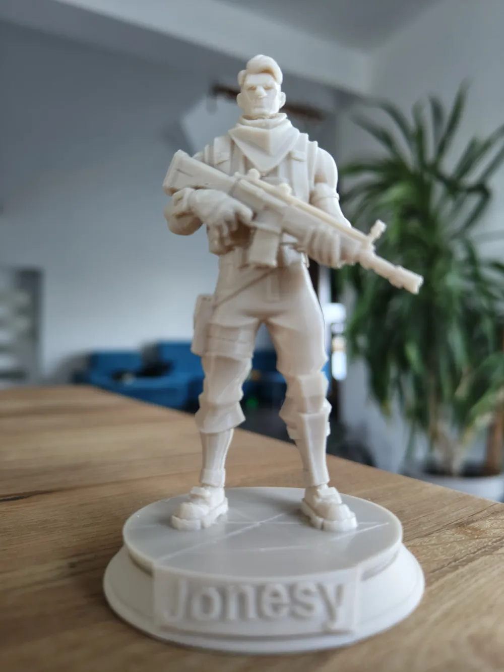Jonesy (Fortnite Classic Edition) - Free 3D Print Model - MakerWorld