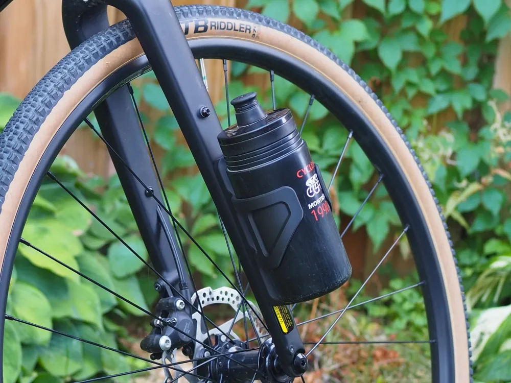 Bottle Holder - B-RAIL System - Free 3D Print Model - MakerWorld