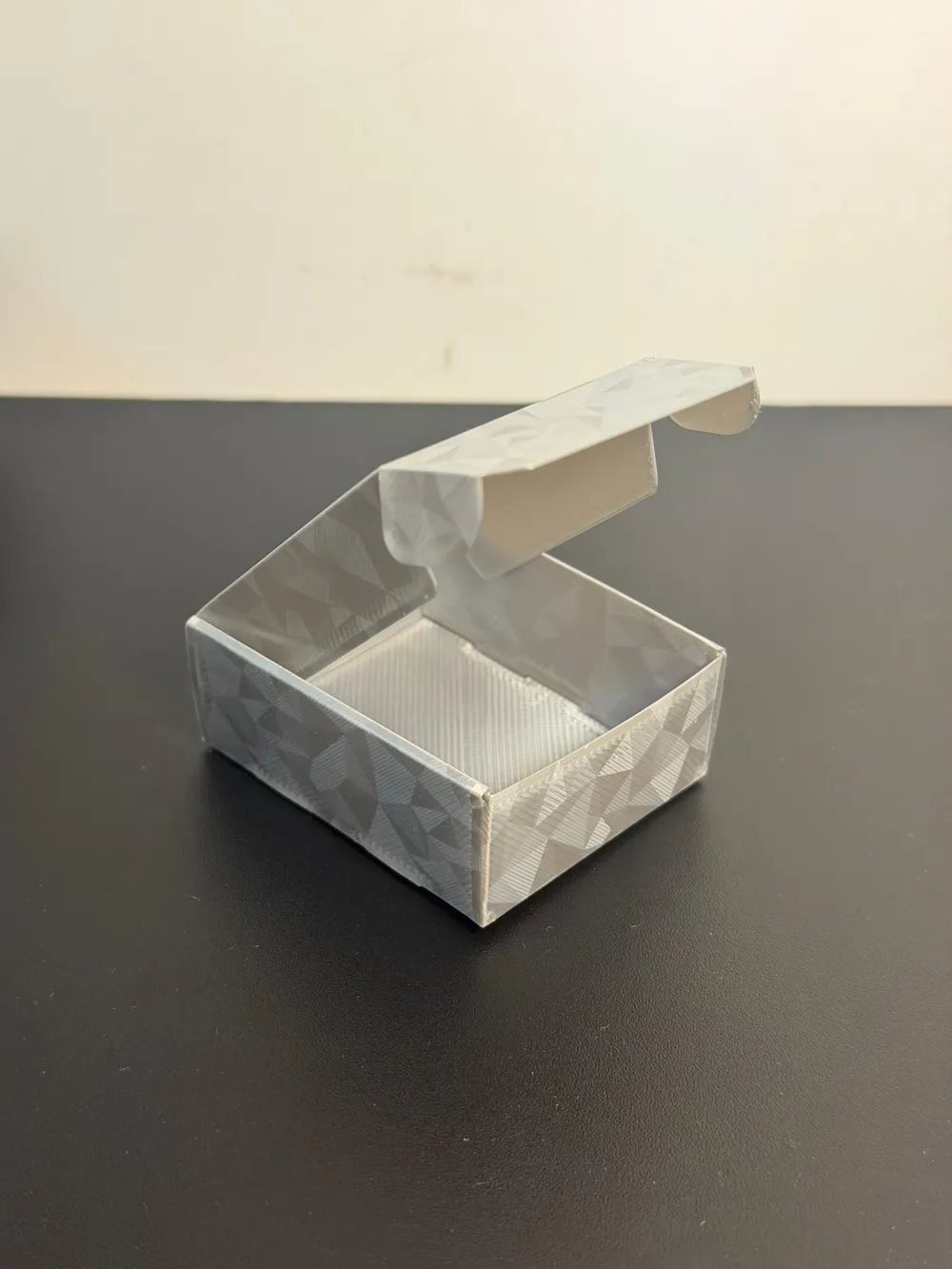 customizable folding box - Free 3D Print Model - MakerWorld