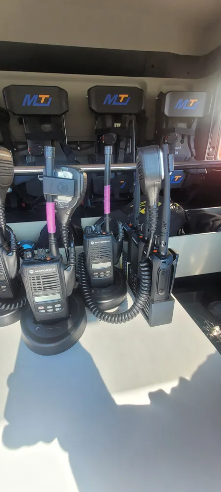 Motorola R7 radio base holder by Dżumsky MakerWorld: Download Free 3D ...