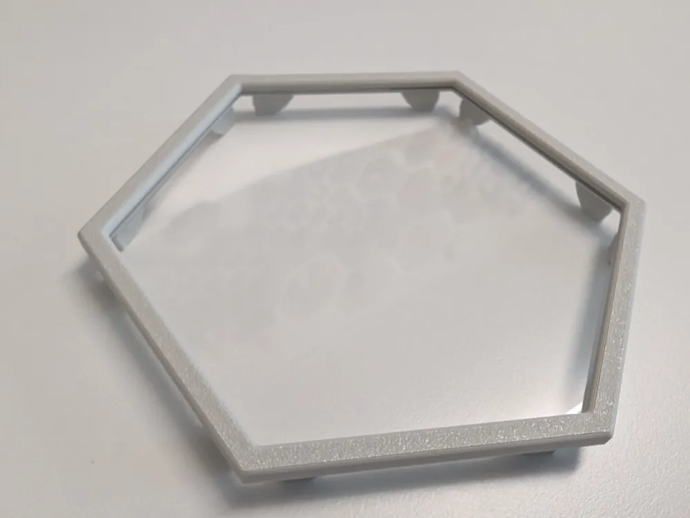 Mezzo Screen Hexo Shelf - Free 3D Print Model - MakerWorld