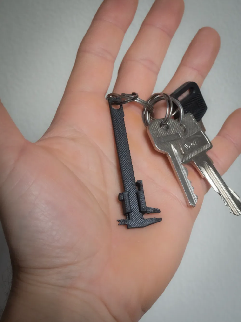 Caliper Click Keychain by J3nda - MakerWorld