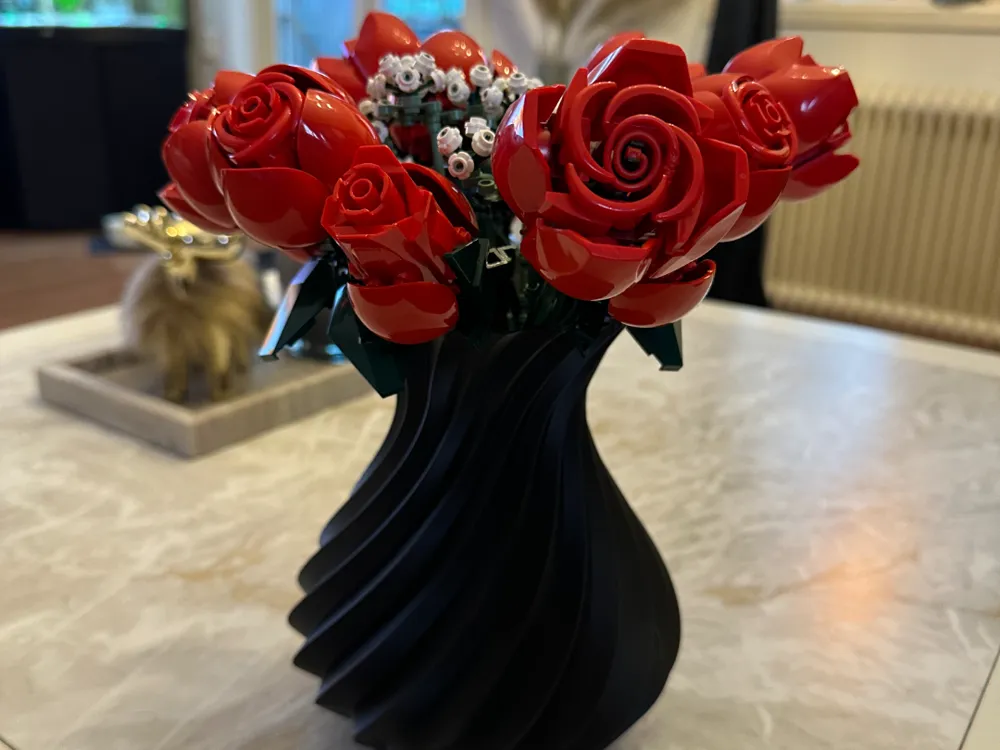 Vase for brick flowers by mr-jeppe - MakerWorld