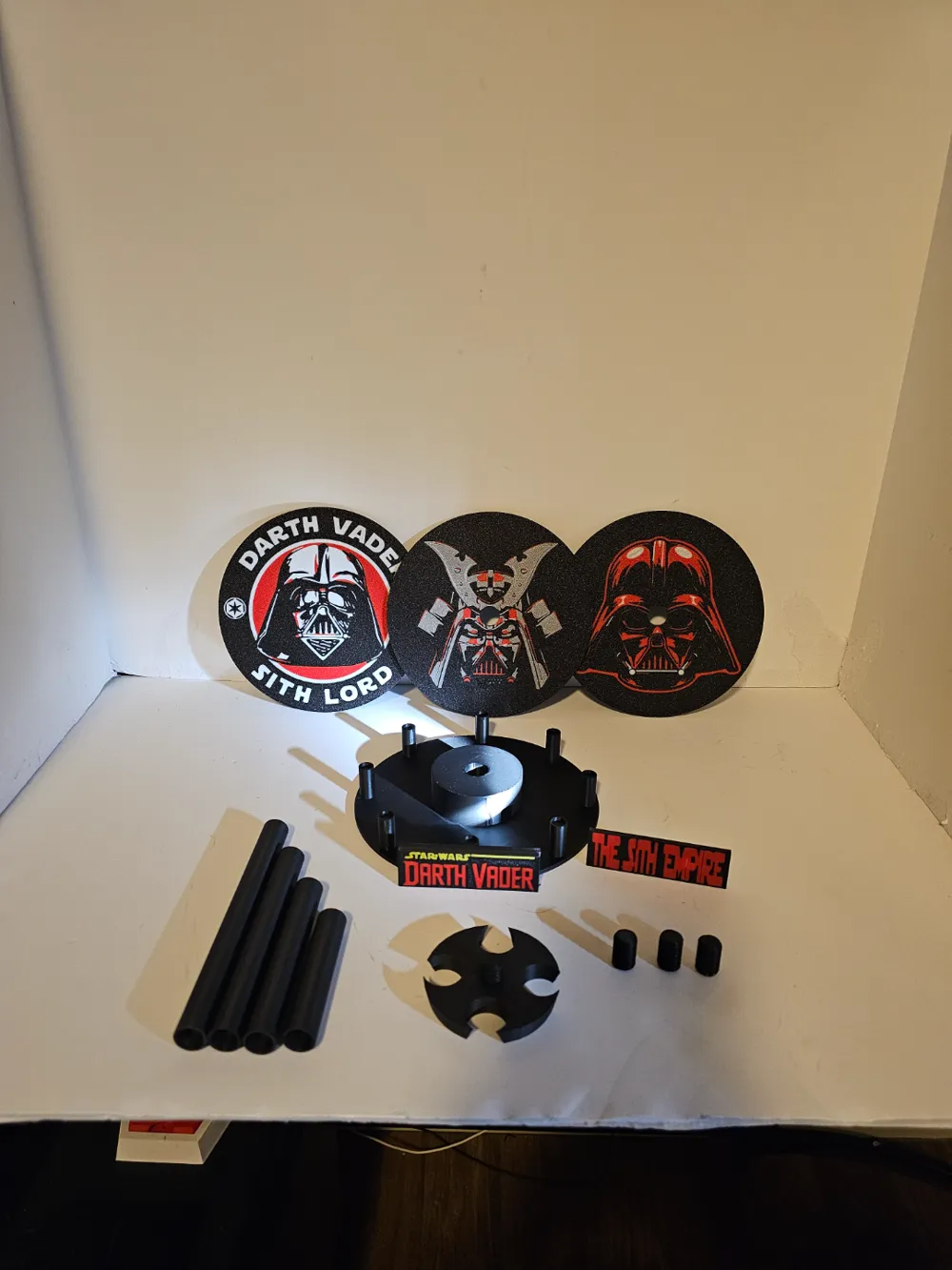Darth Vader Helmet Stand w/changeable face plates by bbush362 - MakerWorld