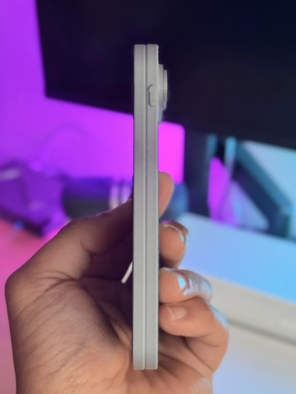 iPhone Fold 1:1 Replica (with folding hinge) - Free 3D Print Model ...