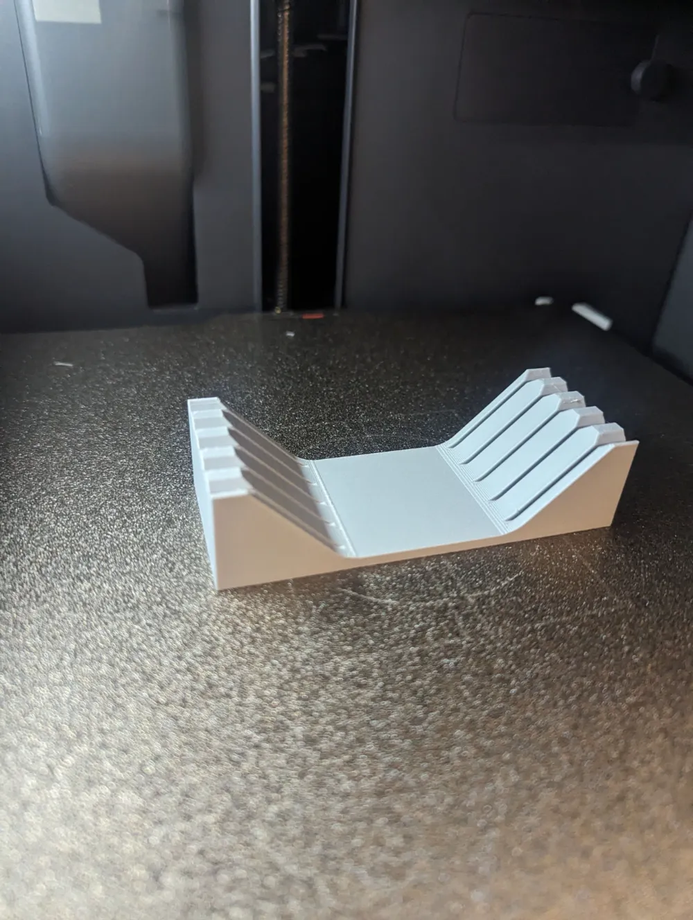 Card Scraper Holder by Joe - MakerWorld