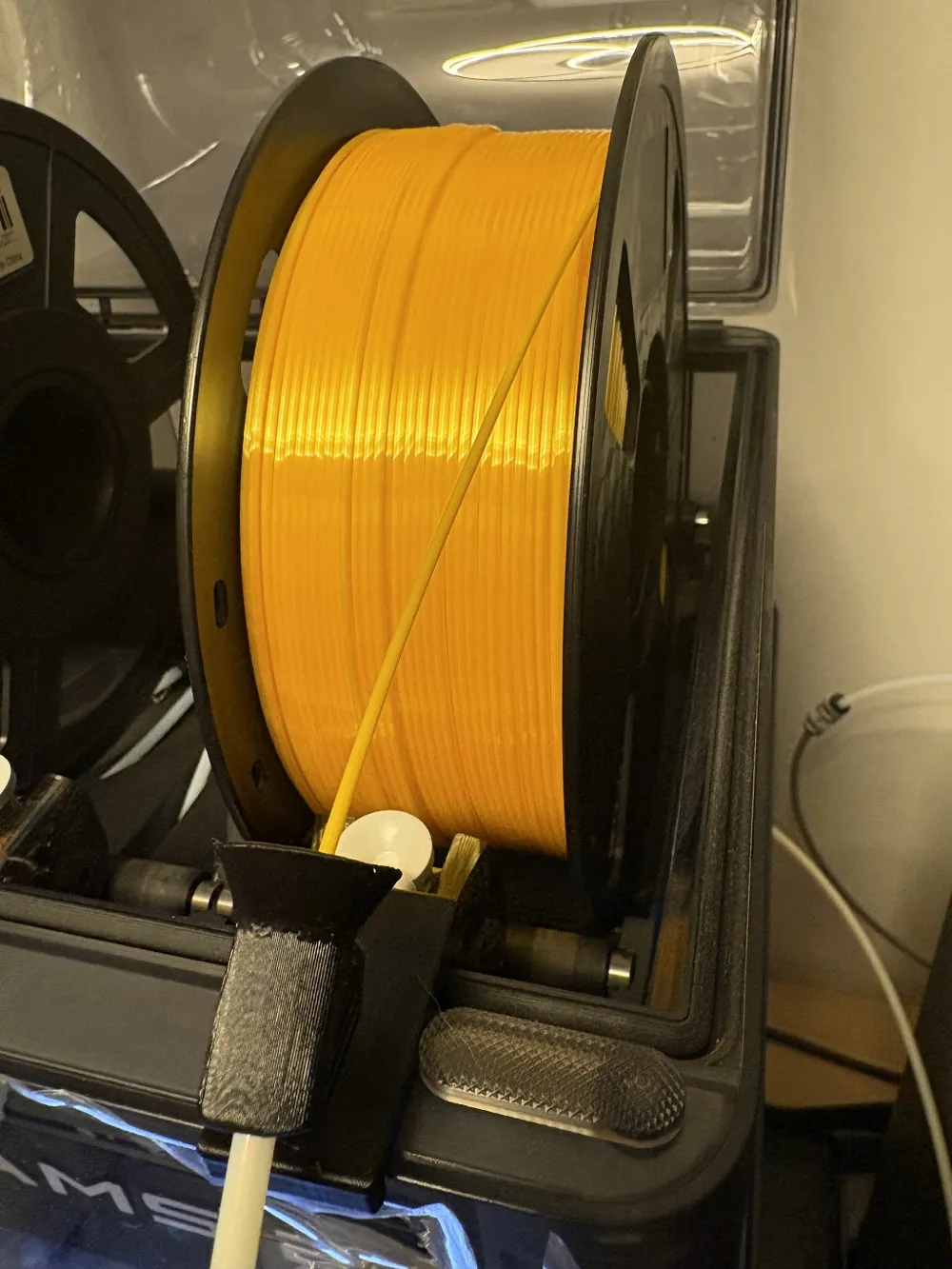 Clips utilisation Ams2 pro support bobine externe - Modèle d'Impression 3D Gratuit - MakerWorld