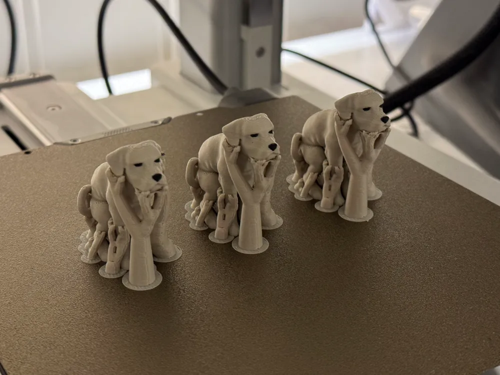 The Pooping Dog by Stigern MakerWorld: Download Free 3D Models