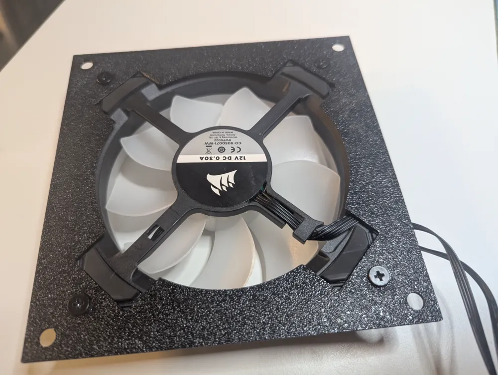 140mm to 120mm Fan Adapter (Corsair RGB Fans) - Free 3D Print Model ...