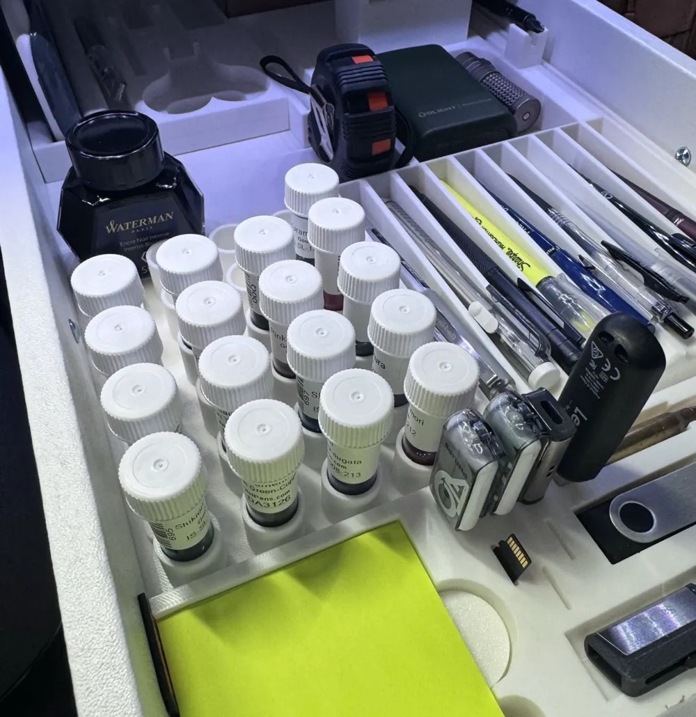 Ink Sample Vial Holder by MCAS - MakerWorld