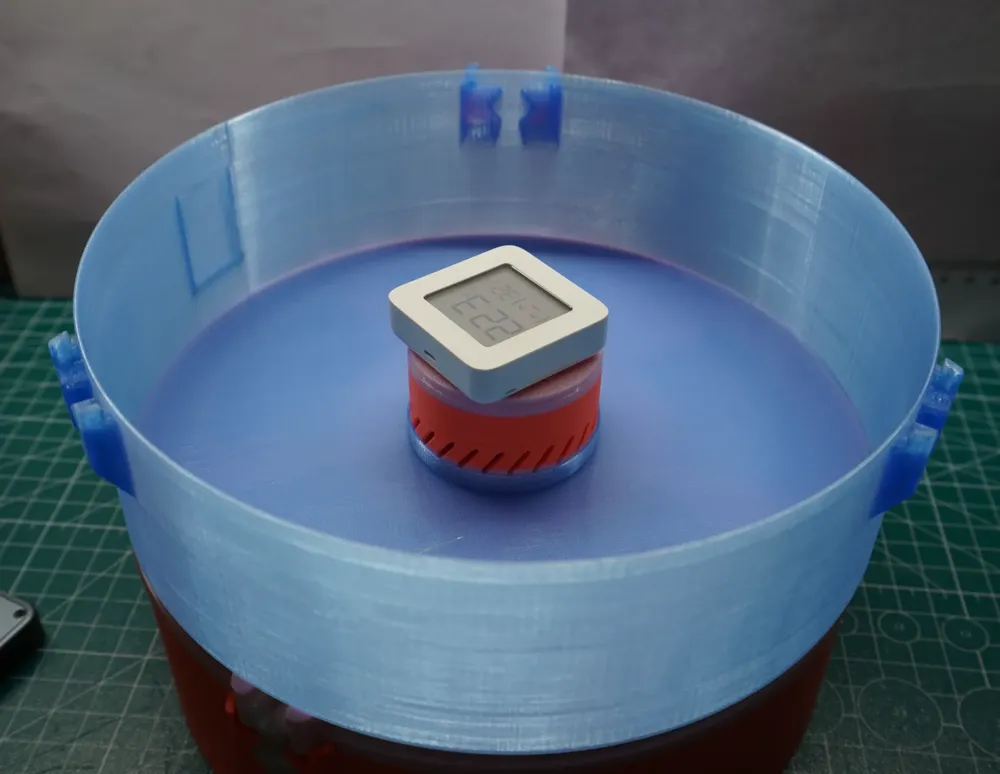 Sealed Filament Case, Spool Storage Box by 海苔眉毛MakerWorld: Download ...