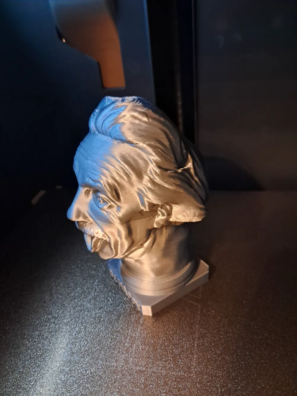 Albert Einstein - Be Happy by #3d4fun - MakerWorld
