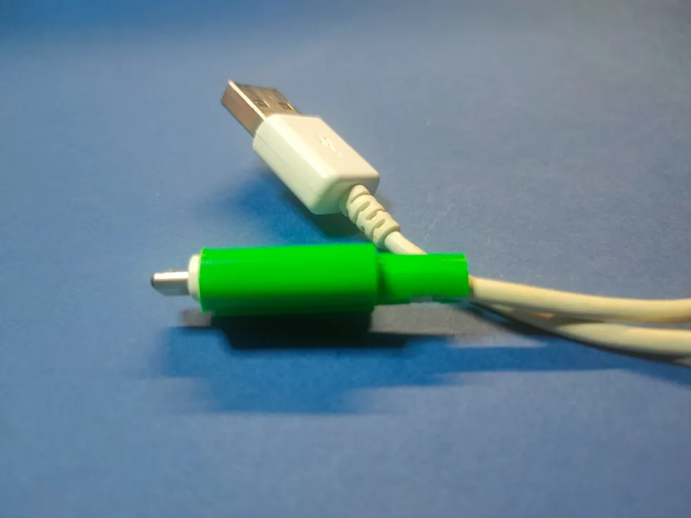 usb reinforcement by Izzodesign74 - MakerWorld