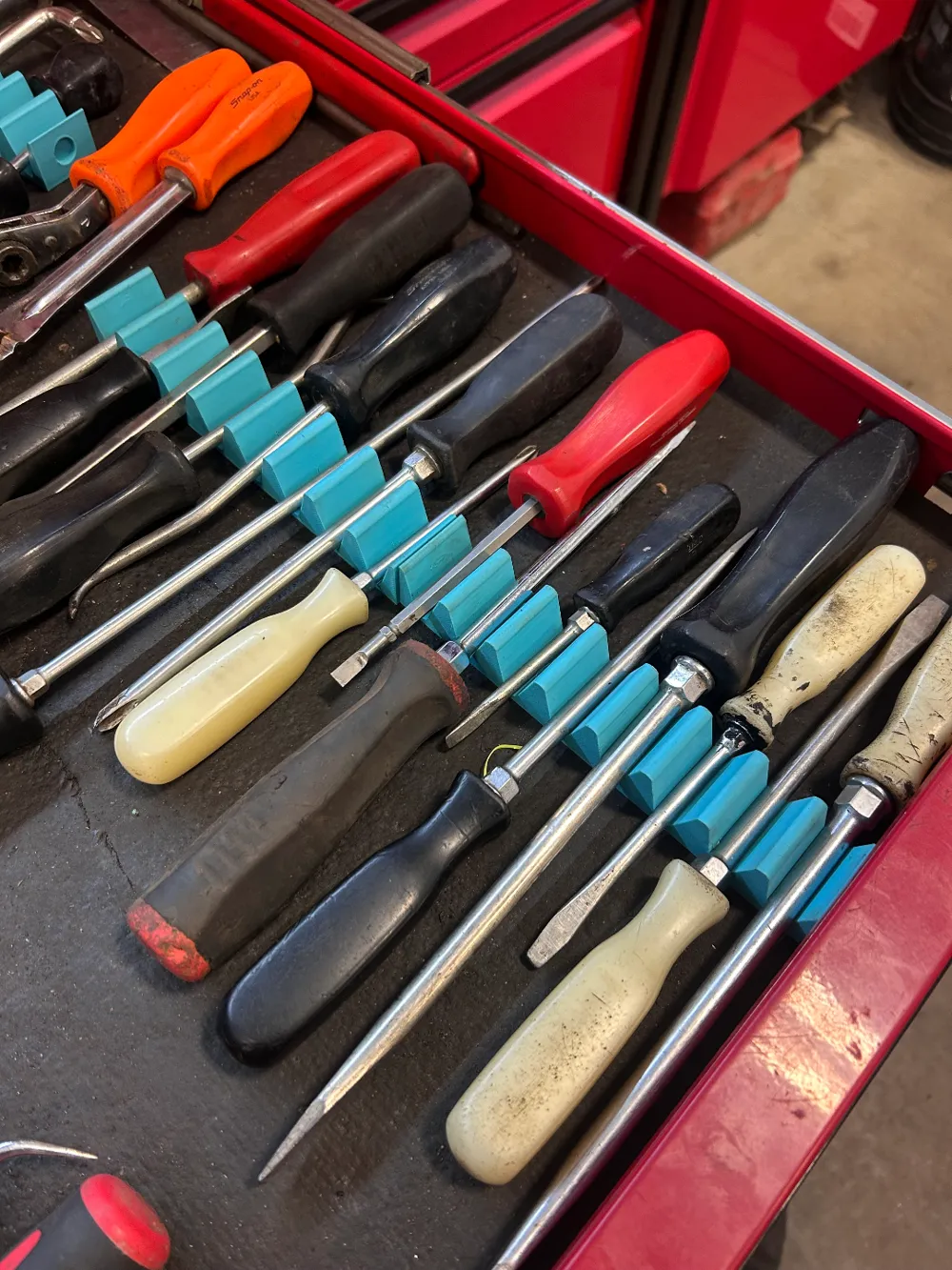 Screwdriver drawer organizer by TinkeringT MakerWorld: Download Free 3D ...