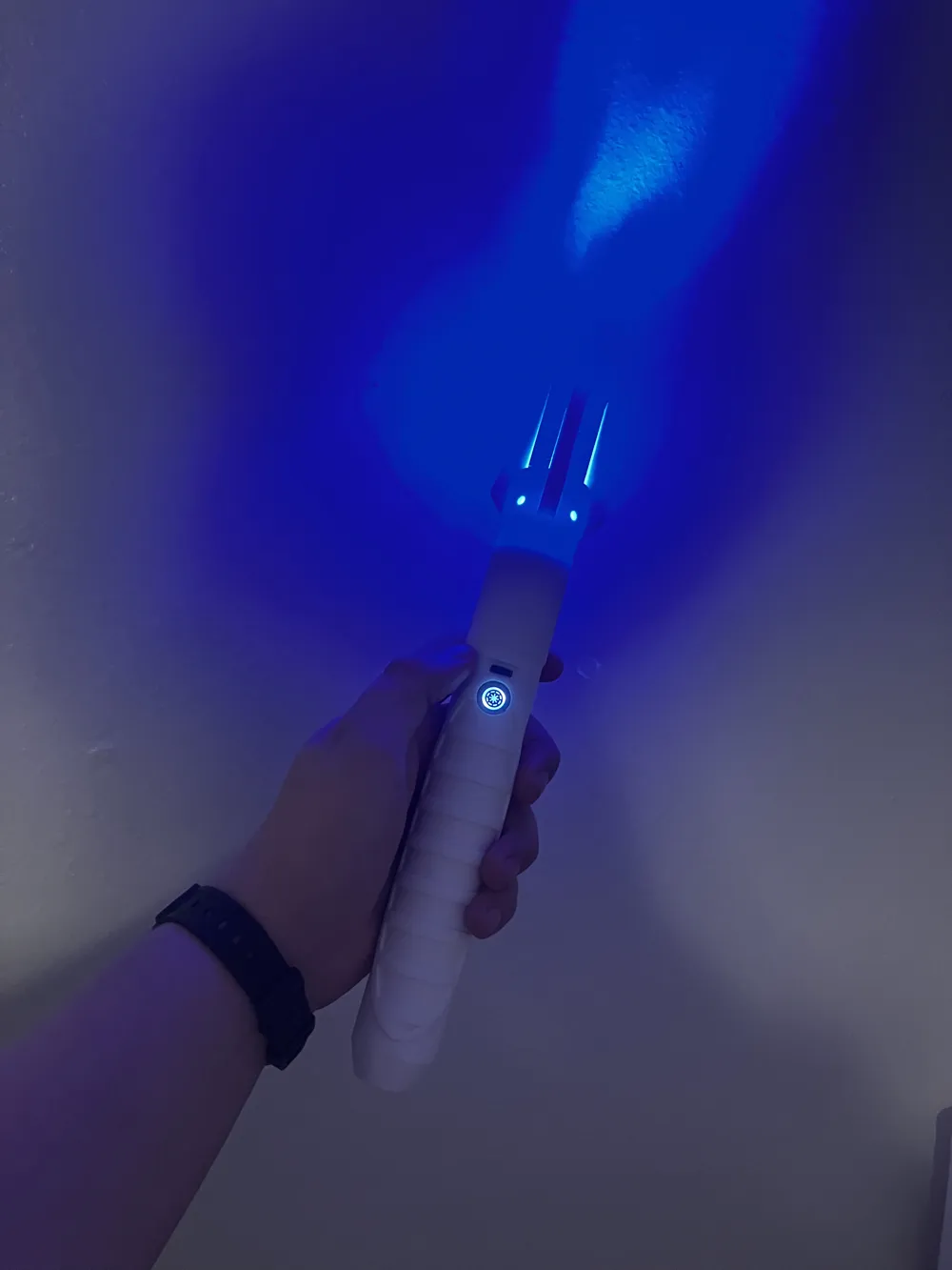 Custom Lightsaber Hilt - Free 3D Print Model - MakerWorld