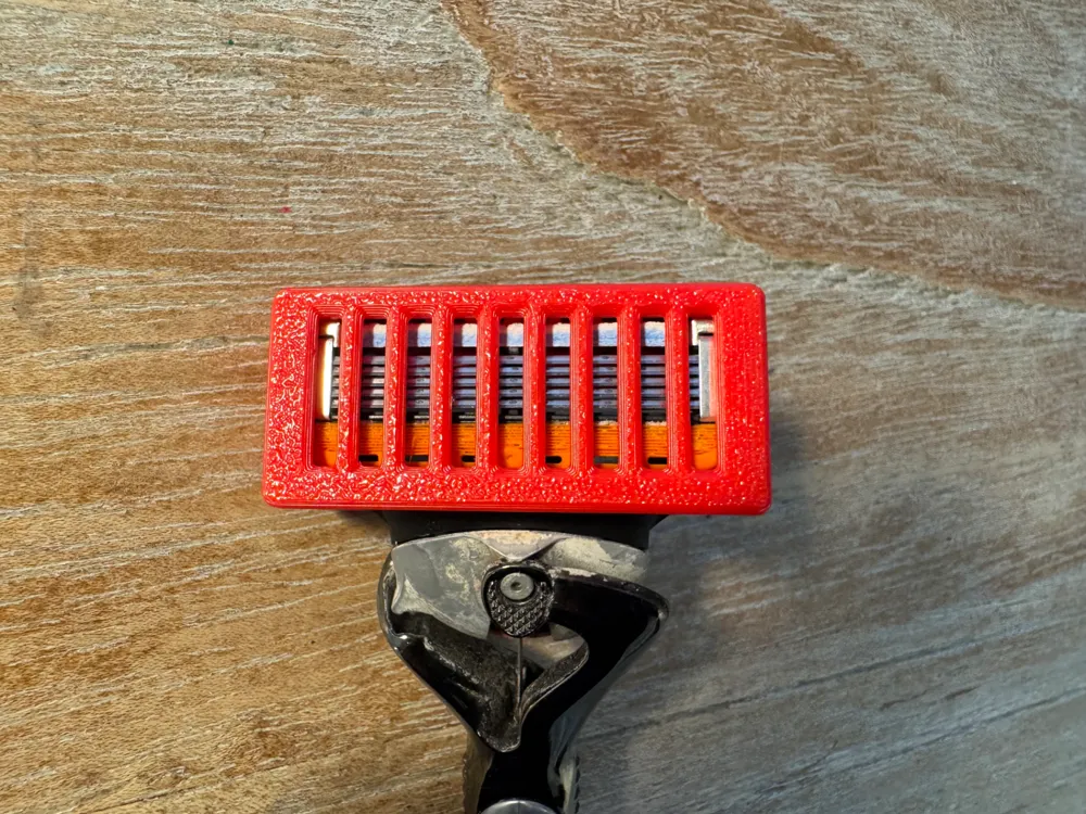 Gillette Fusion Travel Cover - Free 3D Print Model - MakerWorld