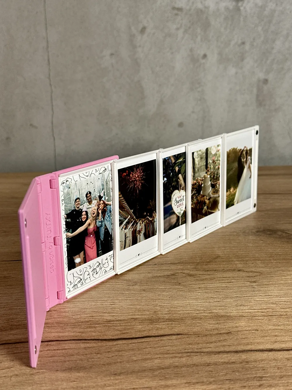 Sliding Photo Book – Instax Mini Frame - Free 3D Print Model - MakerWorld