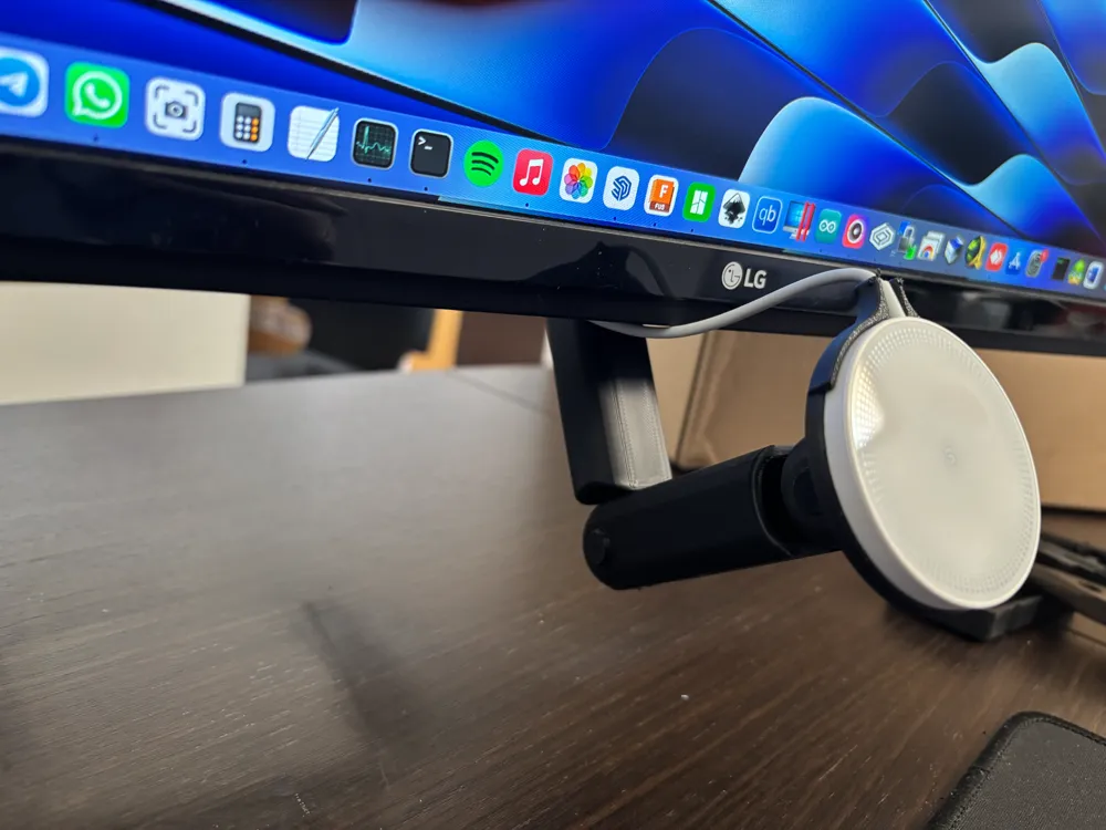 MagSafe Mount for LG Monitor - Free 3D Print Model - MakerWorld
