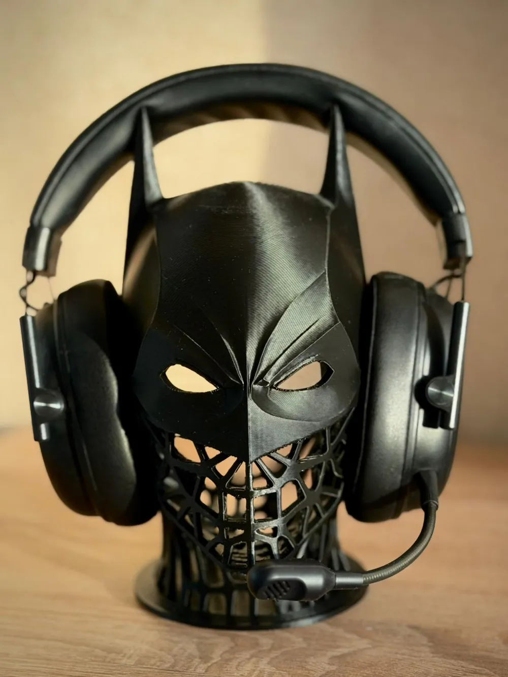 Headphones Stand - Batmen by ErDo MakerWorld: Download Free 3D Models