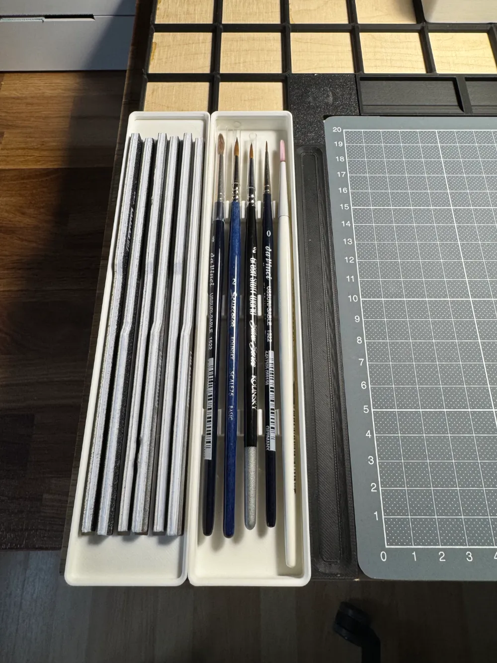 Gridfinity 5x1x2 Brush Holder by Hooooobie MakerWorld: Download Free 3D ...
