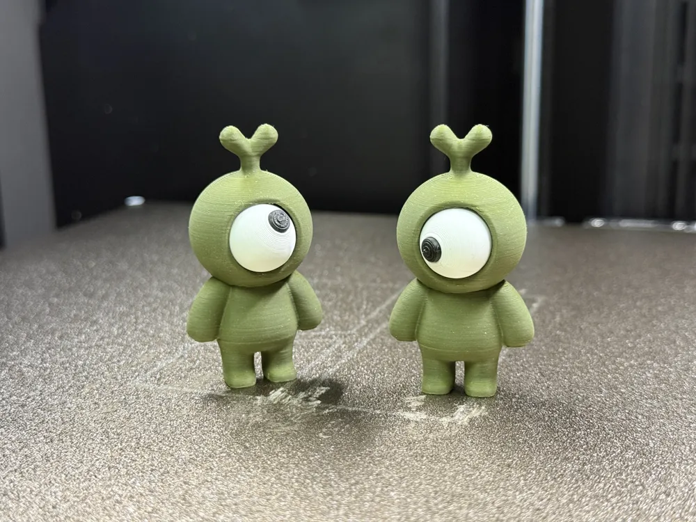 Eyliens Sage – Rotatable Eyeball Alien Desk Toy - Free 3D Print Model ...