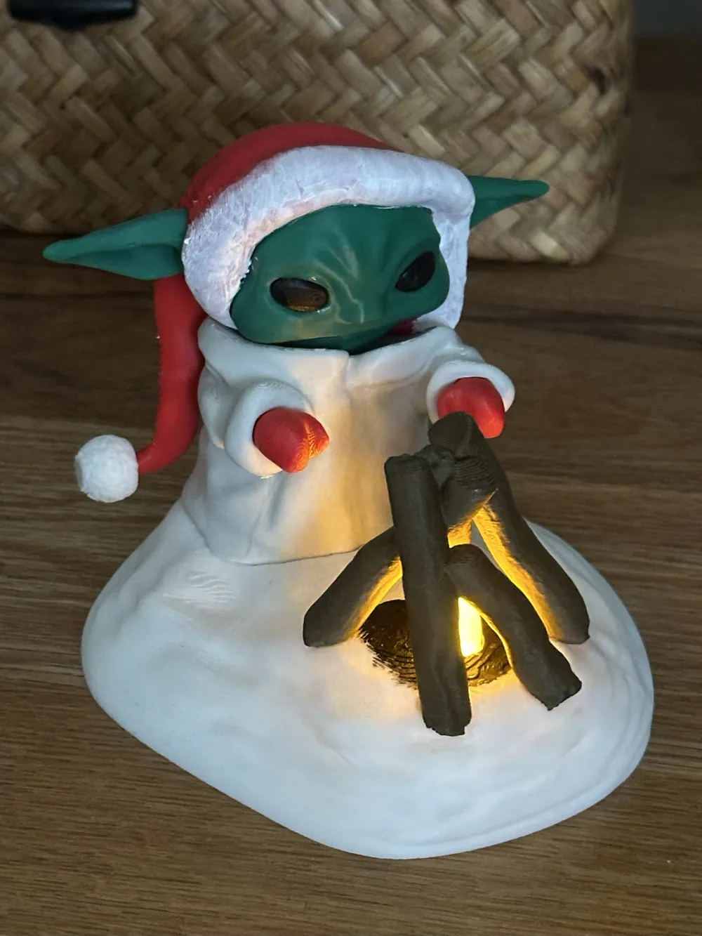 Baby Yoda Grogu Christmas Winter Diorama by Wilikskiller MakerWorld ...