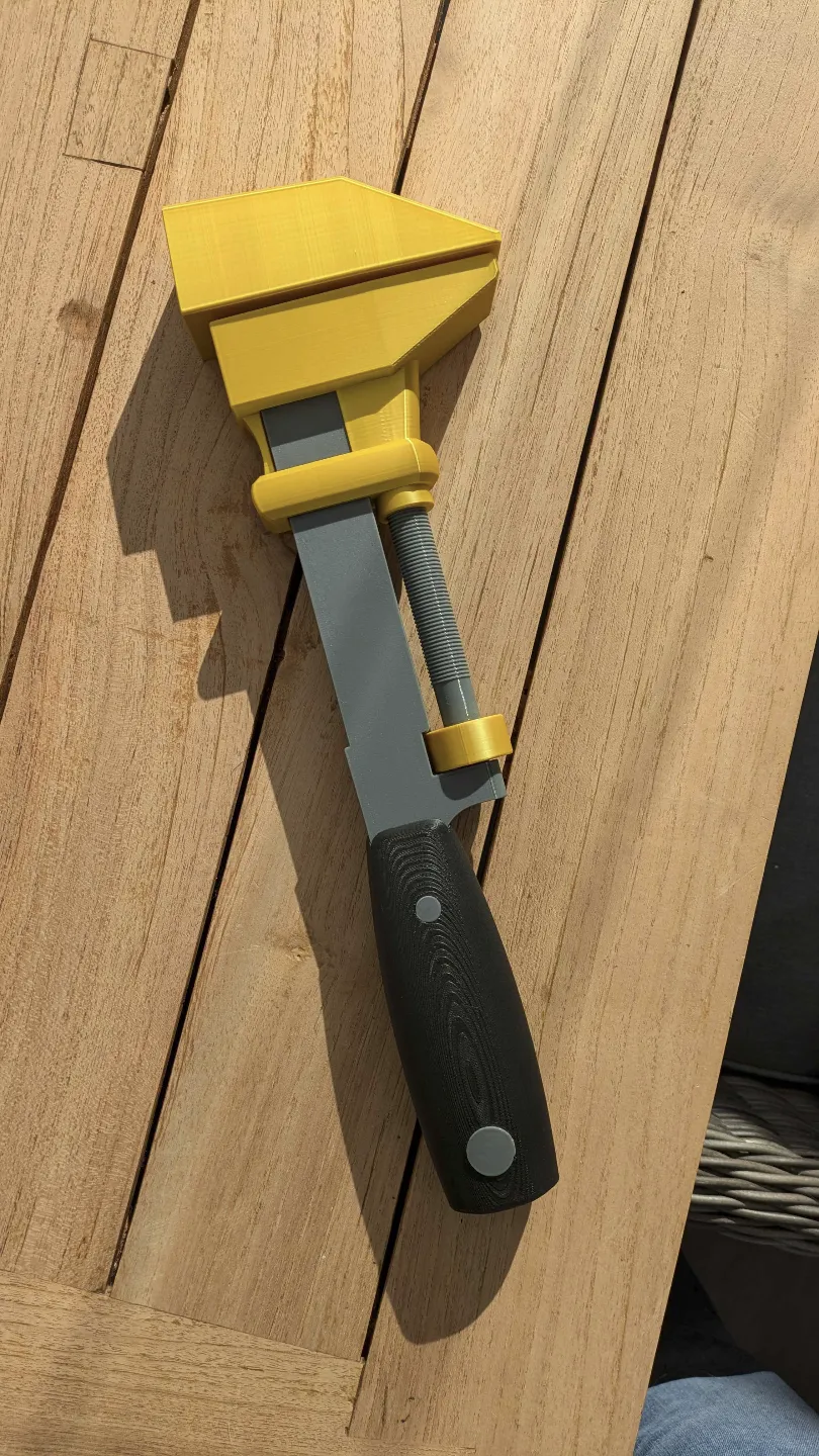 Team Fortress 2 Wrench by Taomon - MakerWorld